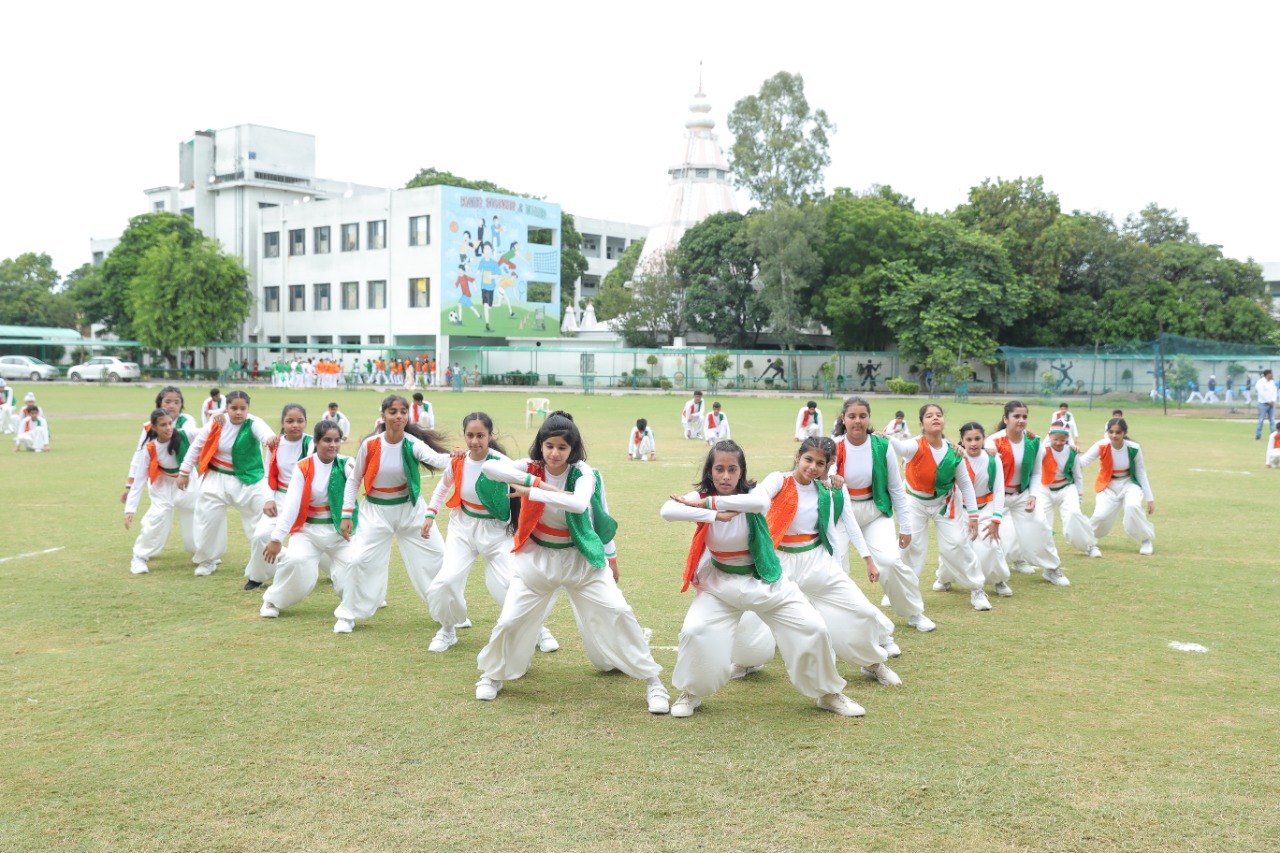 BCM ARYA MODEL Sr. Sec. School